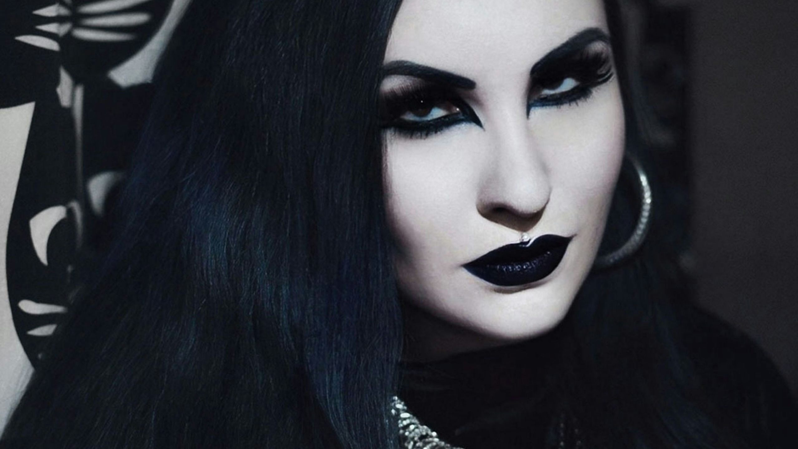 Can You Be Both Gothic and Christian? | L'Esprit Gothique